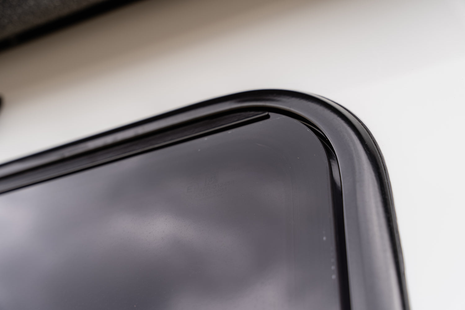 To Suit Eurovision Slimline style Caravan windows (Flat Lens)